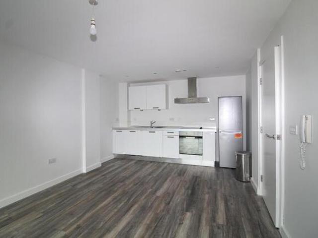 For Sale 2 Bedroom Shared Living/roommate Sheffield Sheffield DLS100096854