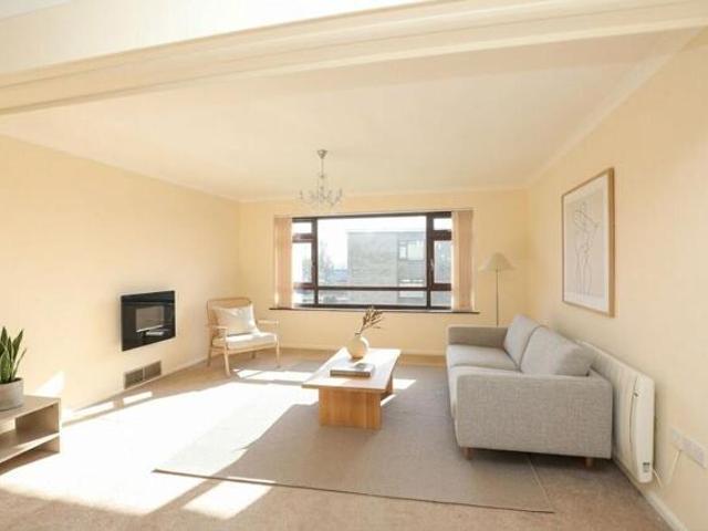 For Sale 2 Bedroom Shared Living/roommate Sheffield Sheffield DLS100456328