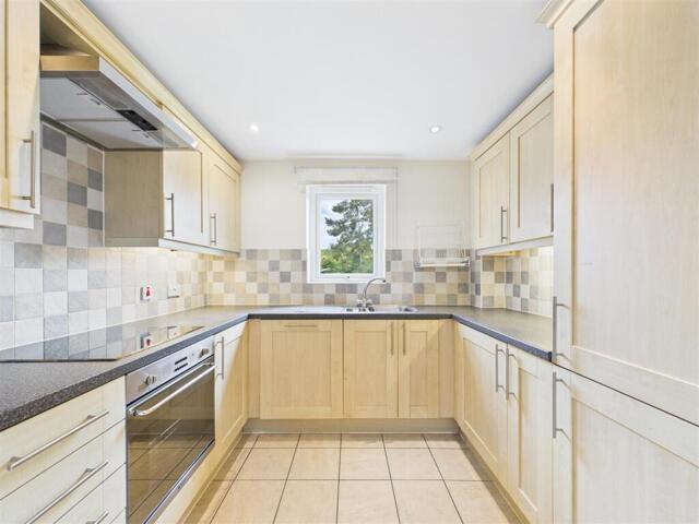 For Sale 2 Bedroom Shared Living/roommate Sheffield South Yorkshire DLS99029359