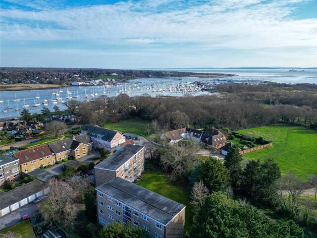 For Sale 2 Bedroom Shared Living/roommate Southampton Hampshire DS101892247