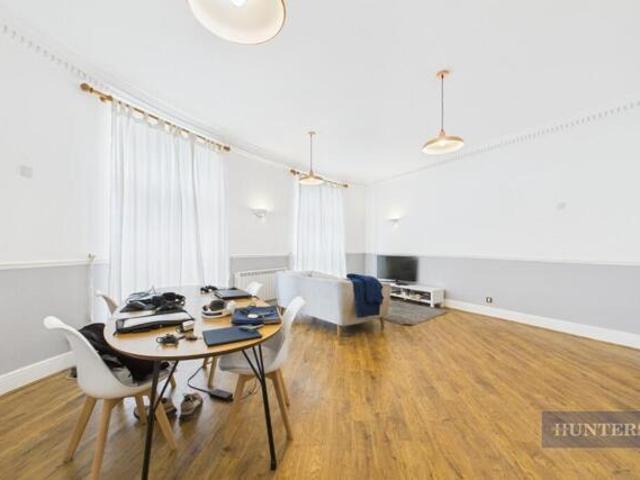 For Sale 2 Bedroom Shared Living/roommate Southampton Southampton DS98649069