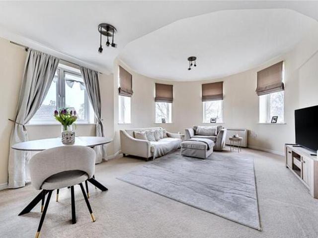 For Sale 2 Bedroom Shared Living/roommate Southampton Southampton DS98262532