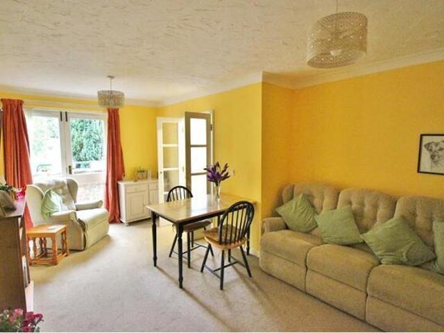 For Sale 2 Bedroom Shared Living/roommate Spalding Lincolnshire DS100855341