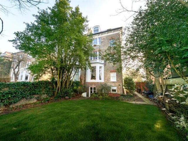 For Sale 2 Bedroom Shared Living/roommate Twickenham Greater London DLS98648907