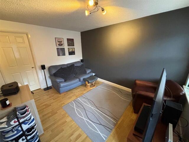 For Sale 2 Bedroom Shared Living/roommate Telford Telford And Wrekin DS99926072