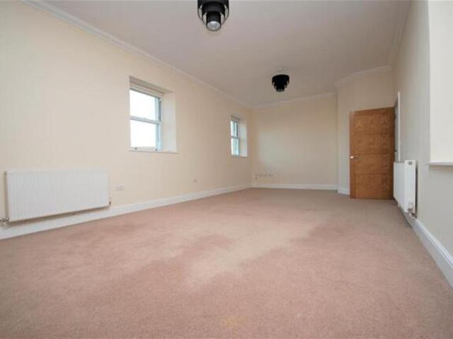 For Sale 2 Bedroom Shared Living/roommate The Vale Of Glamorgan The Vale Of Glamorgan DS100541150