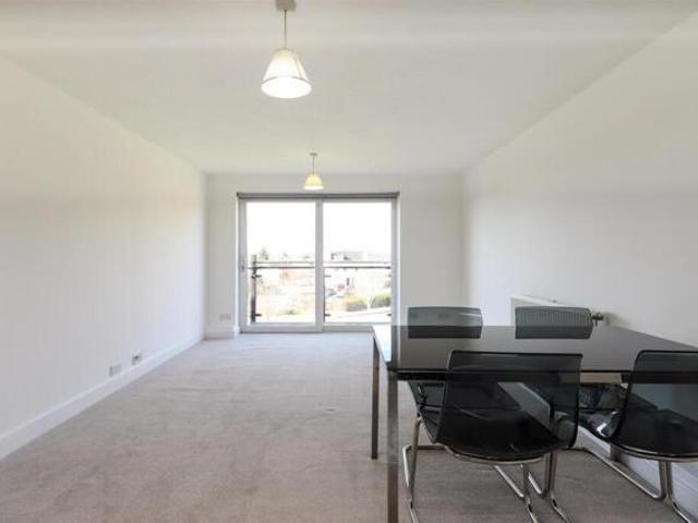 For Sale 2 Bedroom Shared Living/roommate Uxbridge Greater London DLS100579055