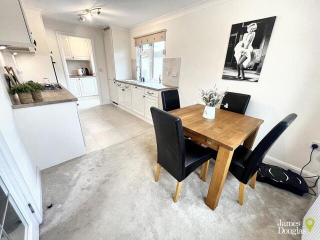 For Sale 2 Bedroom Shared Living/roommate Upper Boat Upper Boat DS99204040