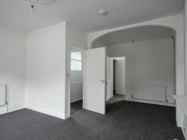 For Sale 2 Bedroom Shared Living/roommate Wye Caerphilly DS100426541