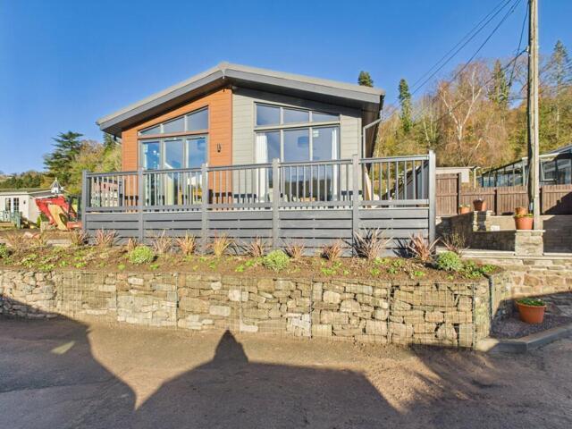 For Sale 2 Bedroom Shared Living/roommate Wye Herefordshire DS101119198