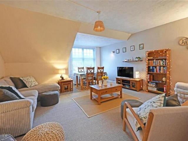 For Sale 2 Bedroom Shared Living/roommate Wye Powys DLS98612560