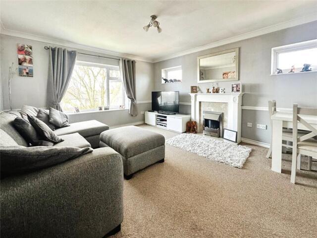 For Sale 2 Bedroom Shared Living/roommate Ware Hertfordshire DLS98335815