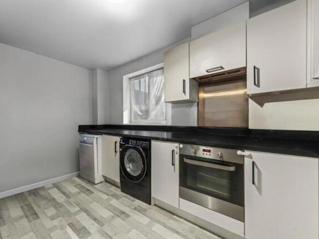 For Sale 2 Bedroom Shared Living/roommate Wellingborough Northamptonshire DLS100097101