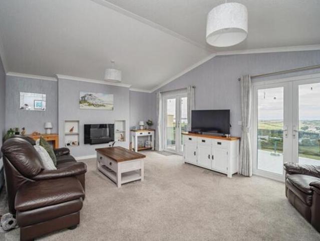 For Sale 2 Bedroom Shared Living/roommate Weymouth Dorset DS98864545
