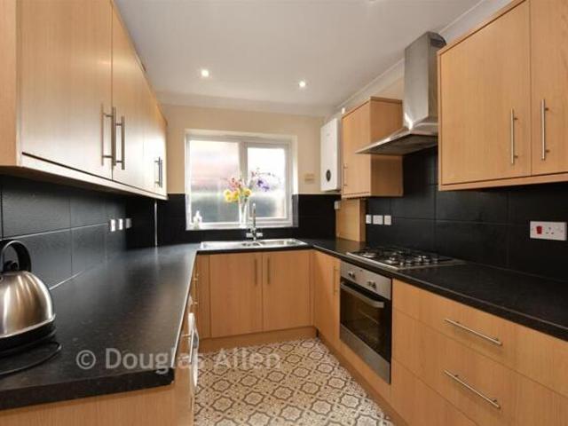 For Sale 2 Bedroom Shared Living/roommate Wickford Essex DS100366474