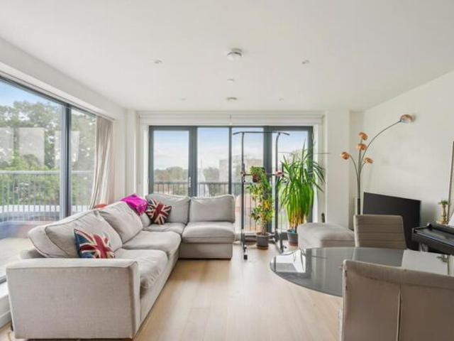 For Sale 2 Bedroom Shared Living/roommate Wimbledon Greater London DS98834710