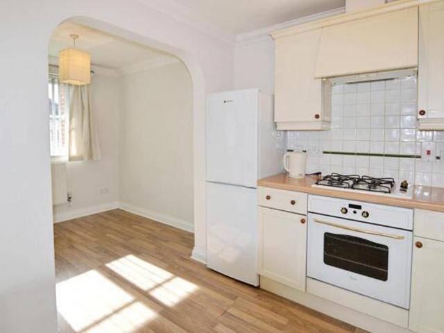 For Sale 2 Bedroom Shared Living/roommate Wokingham Wokingham DS100733824
