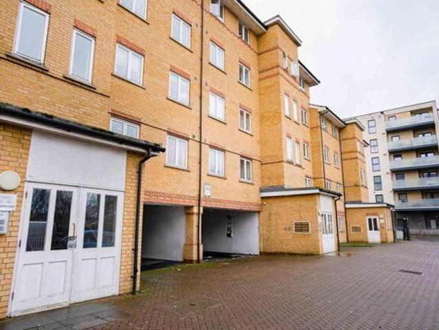 For Sale 2 Bedroom Shared Living/roommate Woolwich Greater London DLS101025961