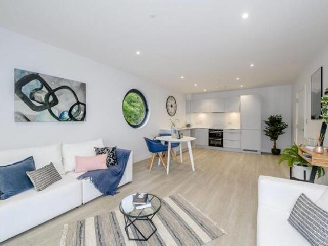 For Sale 2 Bedroom Shared Living/roommate Woolacombe Devon DS100191804
