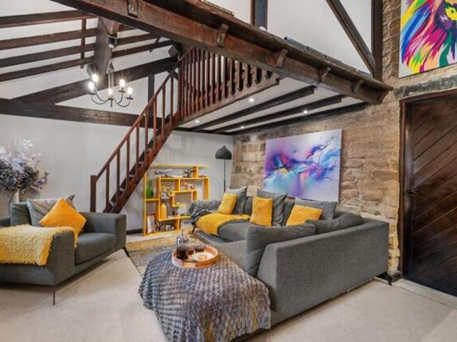 For Sale 2 Bedroom Shared Living/roommate Woolley Woolley DLS101777658