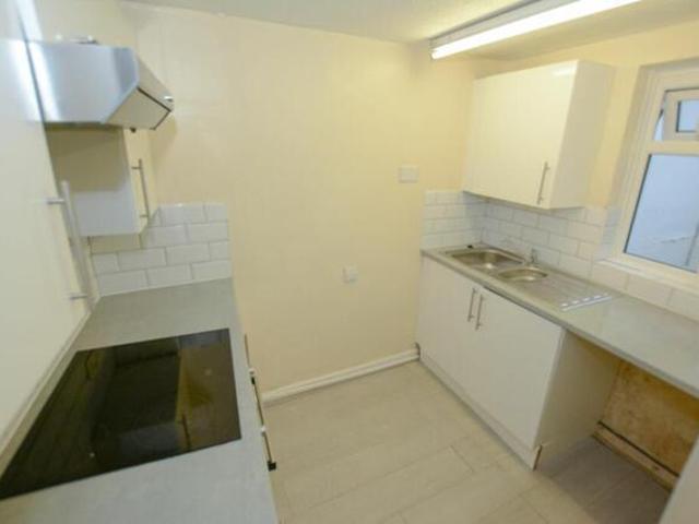 For Sale 2 Bedroom Shared Living/roommate Worthing West Sussex DLS98612107
