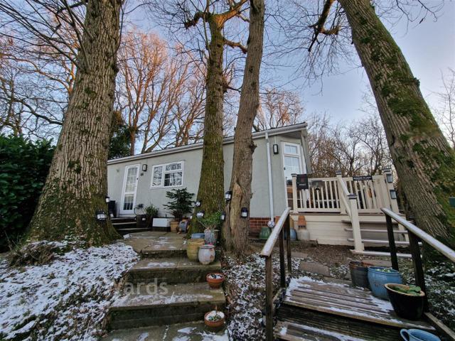 For Sale 2 Bedroom Shared Living/roommate Wrotham Kent DLS99237261