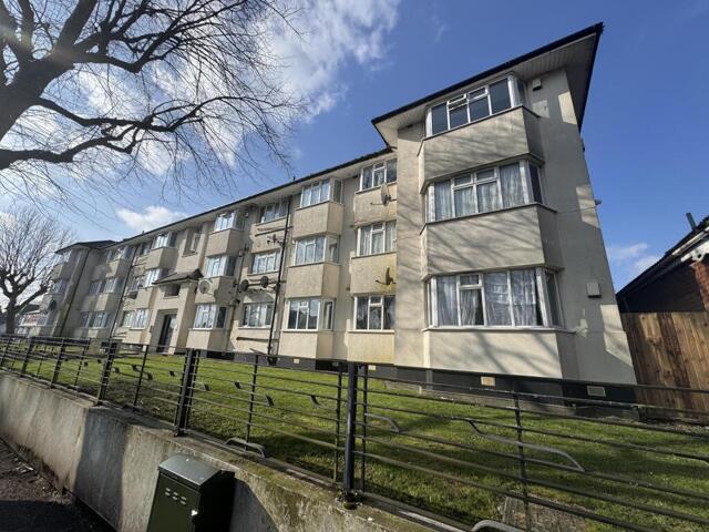 For Sale 30 Bedroom Shared Living/roommate Birmingham Birmingham DS101200185