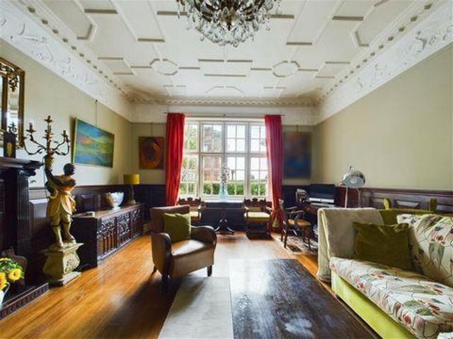 For Sale 3 Bedroom Condo Hove Brighton DS97112913