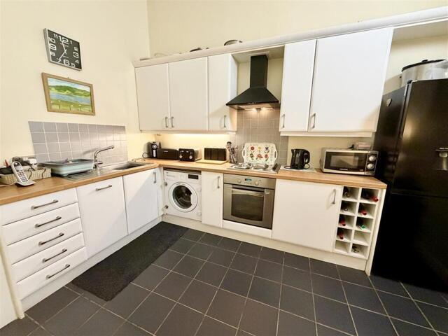 For Sale 3 Bedroom Apartment North Yorkshire North Yorkshire DS99641791