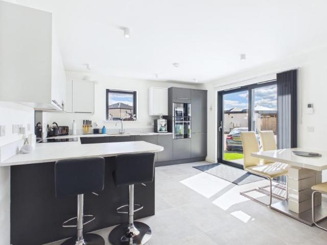 For Sale 3 Bedroom Apartment Aviemore Aviemore DS101725835