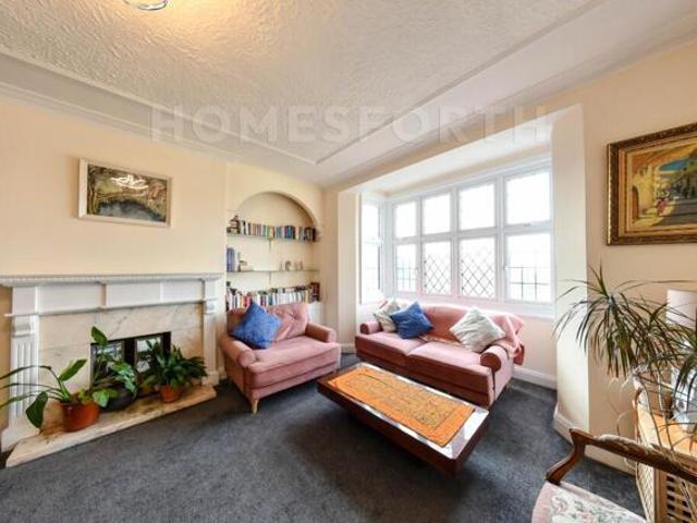 For Sale 3 Bedroom Apartment Barnet Greater London DS100881519
