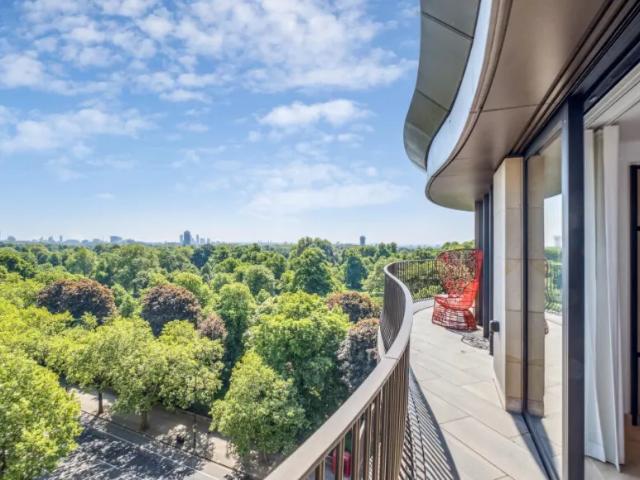 For Sale 3 Bedroom Apartment Bayswater London DS102596632