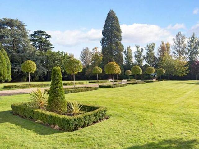 For Sale 3 Bedroom Apartment Cheltenham Gloucestershire DLS100426583