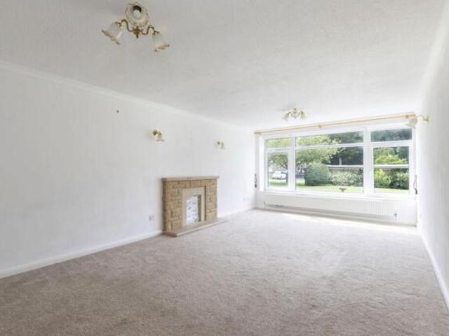 For Sale 3 Bedroom Apartment Cheltenham Gloucestershire DS99773975