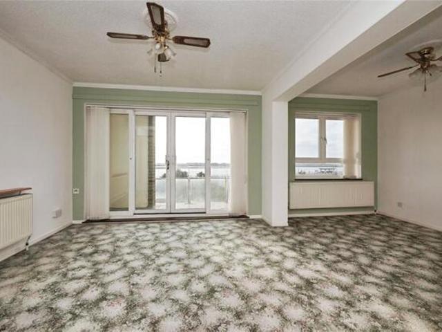 For Sale 3 Bedroom Apartment Dover Kent DS100096580