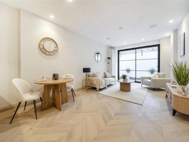 For Sale 3 Bedroom Apartment Ealing Great London DS99926161