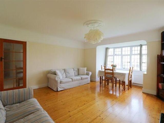 For Sale 3 Bedroom Apartment Ealing Greater London DS101277980