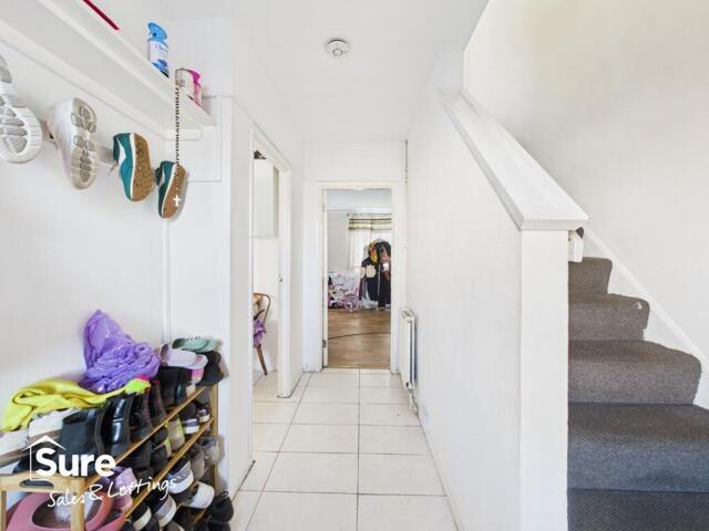 For Sale 3 Bedroom Apartment Hemel Hempstead Hertfordshire DS98834985