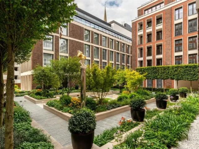 For Sale 3 Bedroom Apartment Kensington London DS102596692