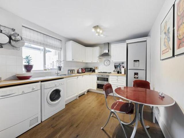 For Sale 3 Bedroom Apartment London Greater London DLS98718474