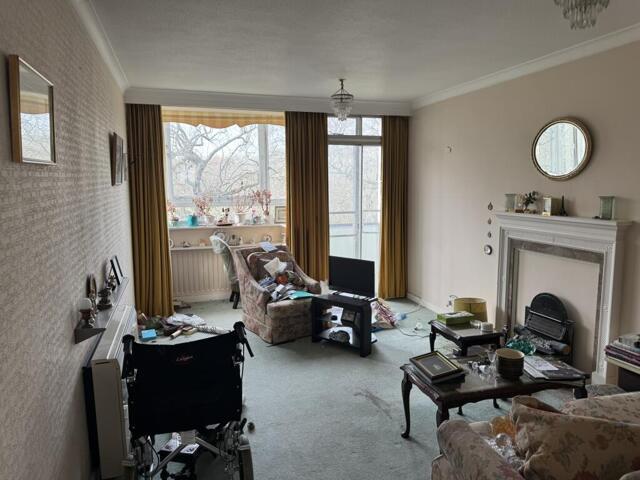 For Sale 3 Bedroom Apartment Londres Great London DLS100540580