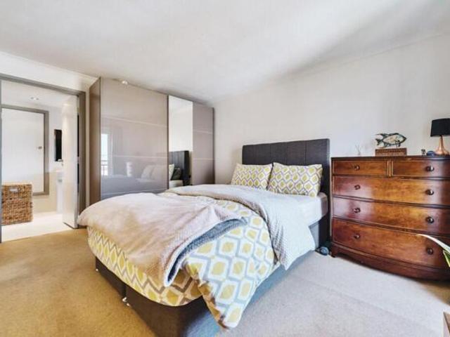 For Sale 3 Bedroom Apartment Londres Greater London DLS99952037