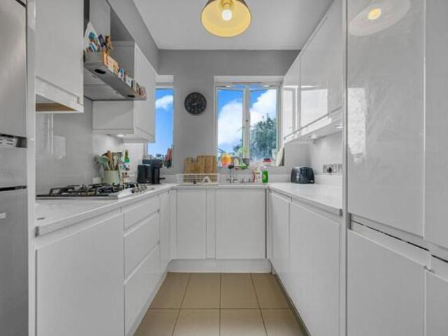 For Sale 3 Bedroom Apartment Londres Greater London DLS99986575