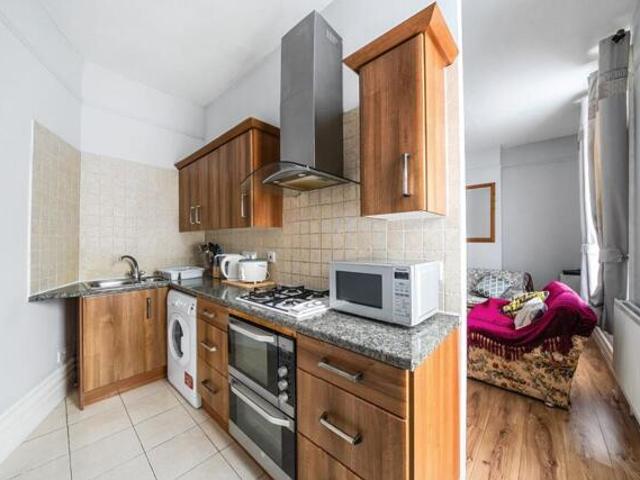 For Sale 3 Bedroom Apartment Londres Greater London DS100426725