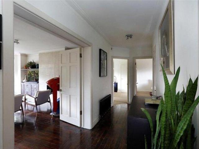 For Sale 3 Bedroom Apartment Londres Greater London DS100685036