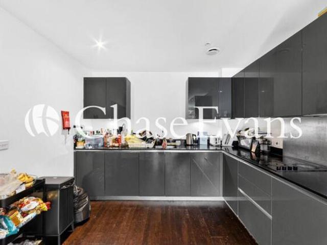 For Sale 3 Bedroom Apartment Londres Greater London DS101675274