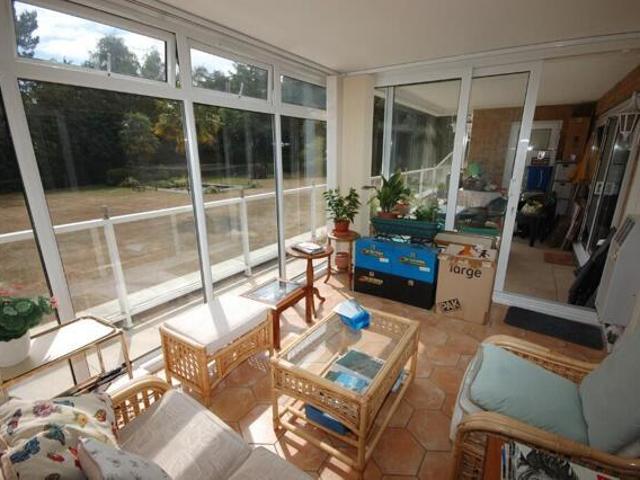 For Sale 3 Bedroom Apartment Poole Poole DS99926305