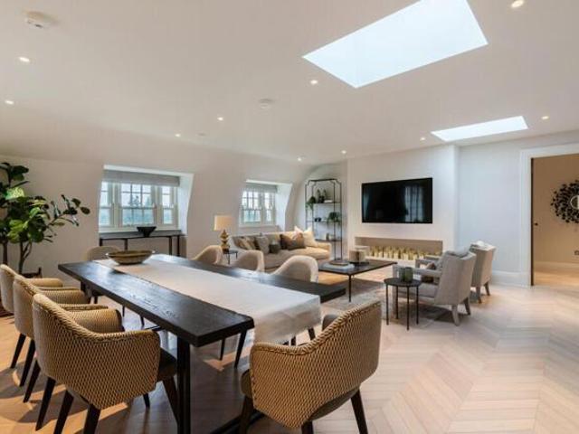 For Sale 3 Bedroom Apartment Surrey Surrey DS100825145