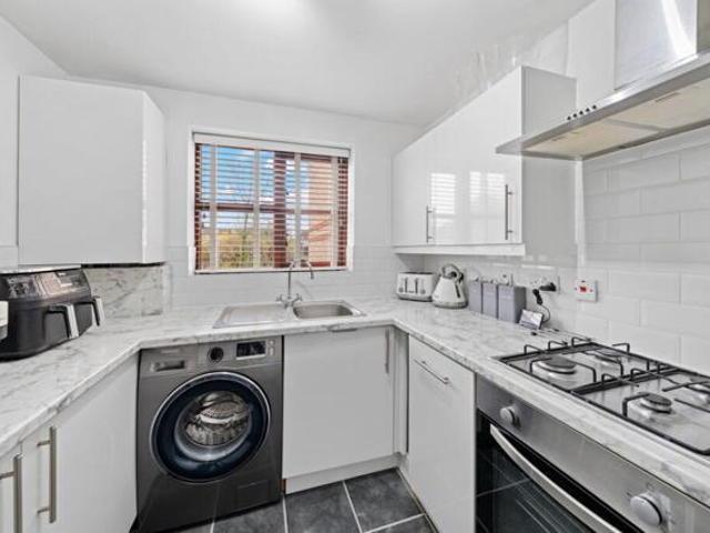 For Sale 3 Bedroom Apartment Sawbridgeworth Hertfordshire DLS101100210