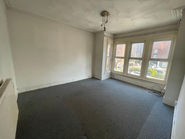 For Sale 3 Bedroom Apartment Southend Essex DS100456600